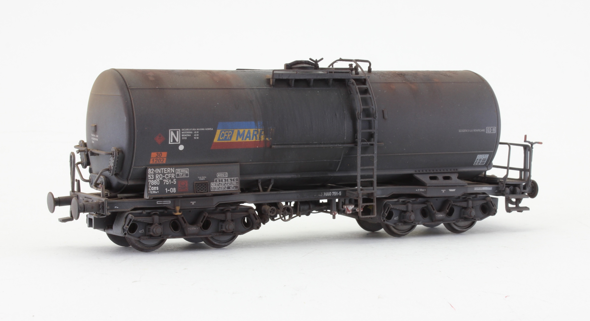 Set vagoane cisterna, CFR Marfa, Albert Modell, scara H0 (1:87)