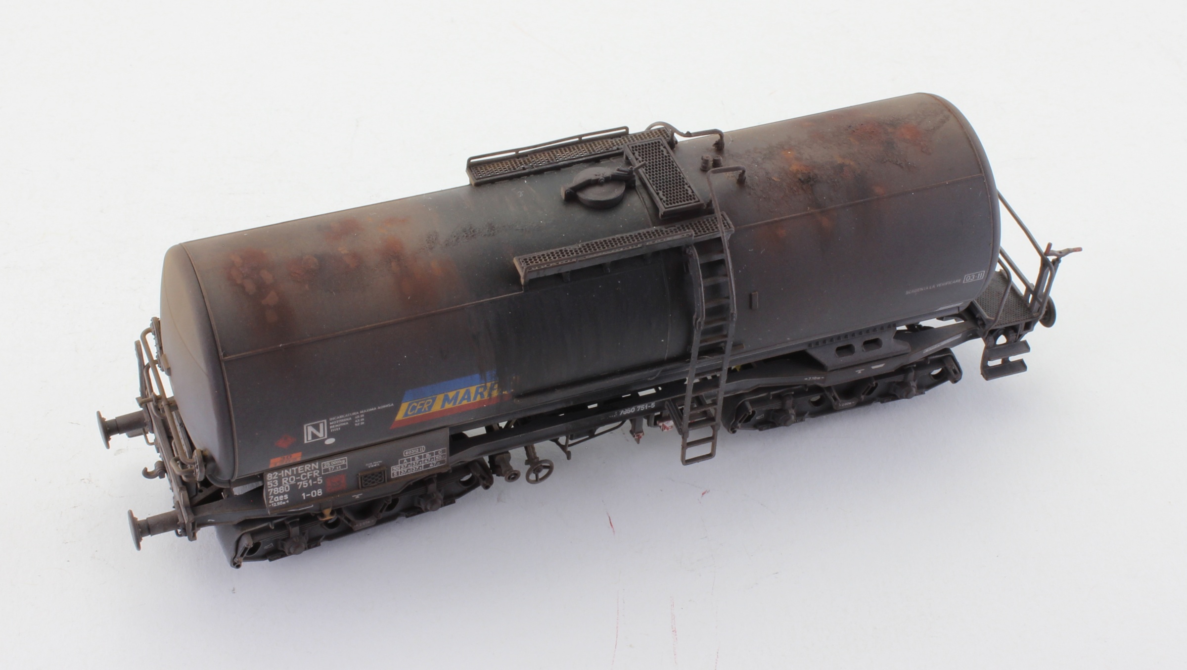 Set vagoane cisterna, CFR Marfa, Albert Modell, scara H0 (1:87)