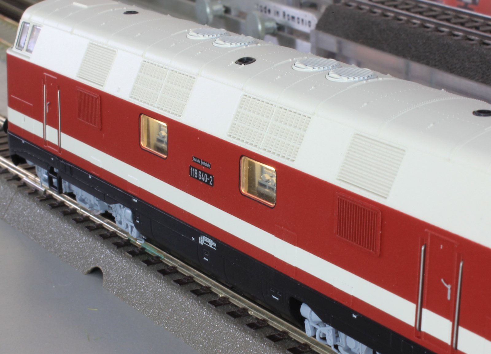 Locomotiva diesel BR 118, DR, Roco, scara H0 (1:87)