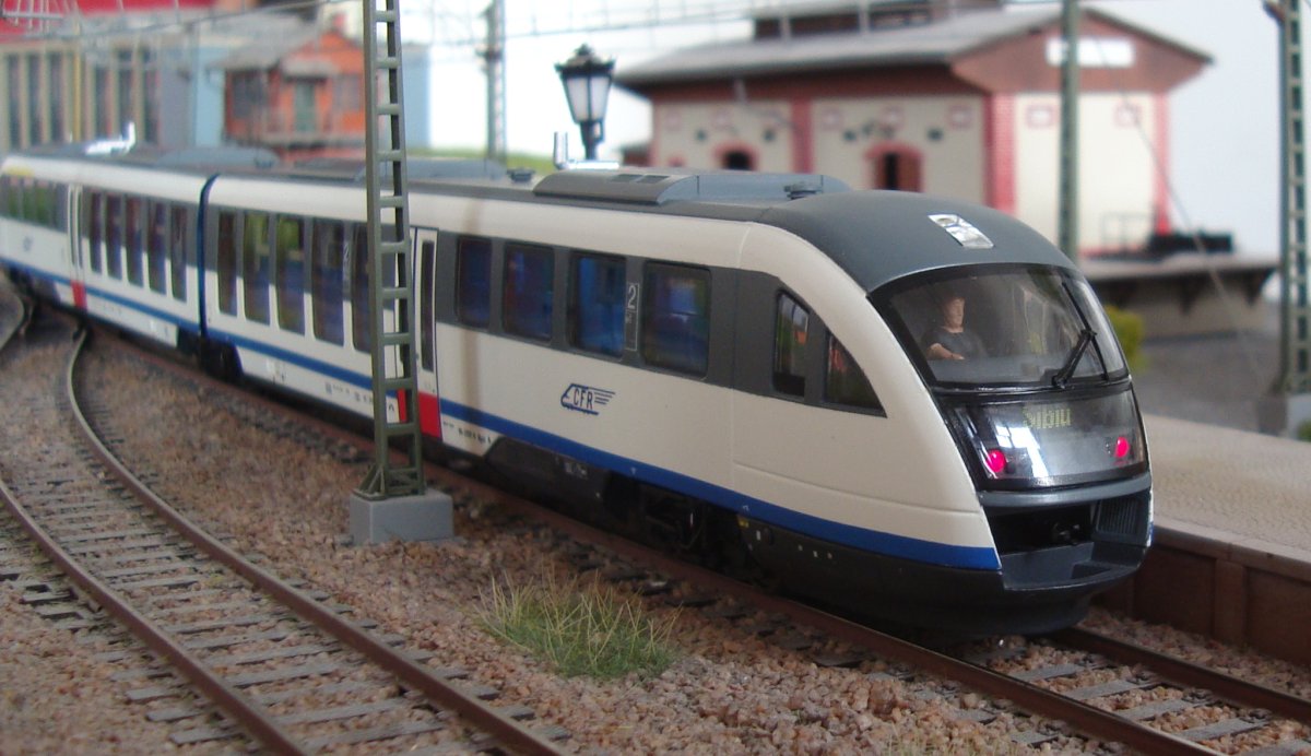 Automotor Desiro, CFR, Scara H0 (1:87)