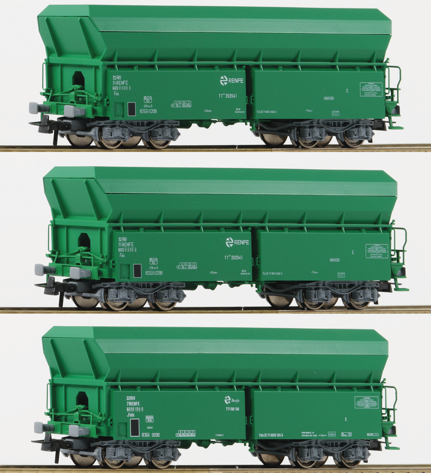 Set 3 vagoane cu autodescarcare, Renfe, Roco, scara H0 (1:87)