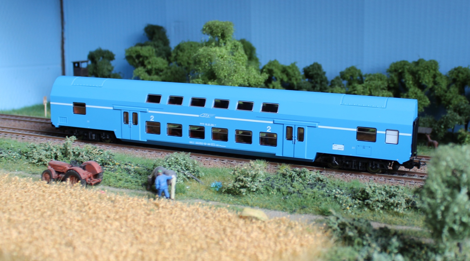 Vagon calatori etajat, CFR, Piko, scara H0 (1:87)