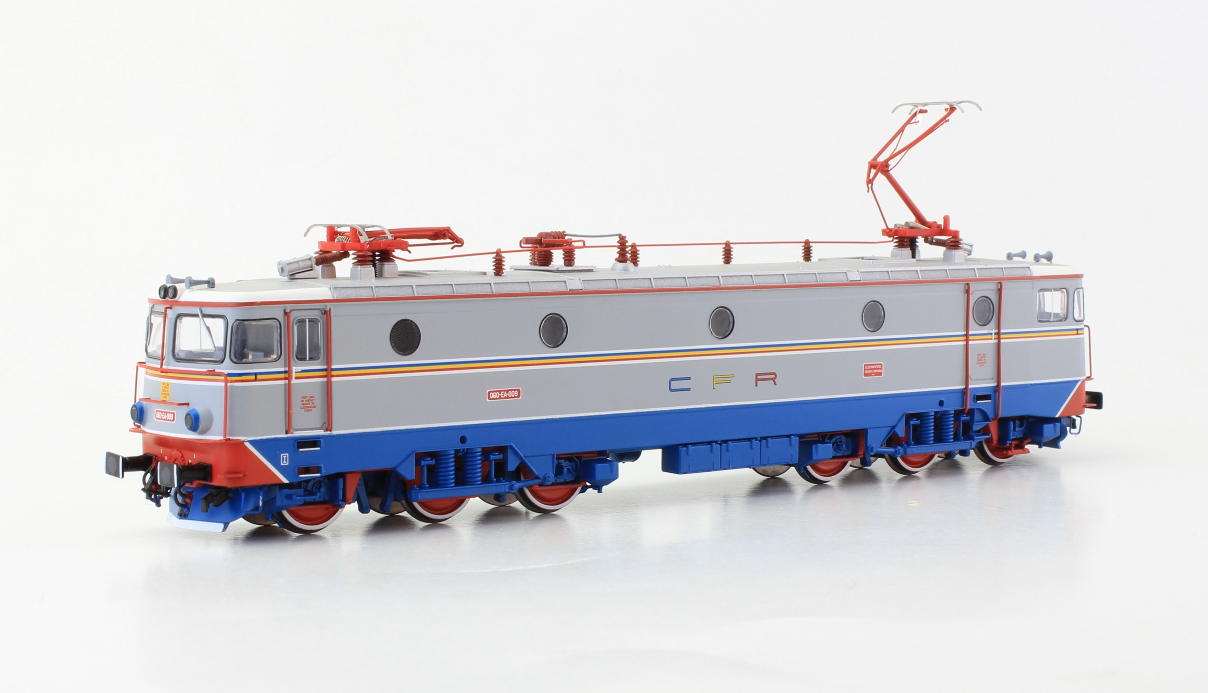 CFR 060 EA 009 electric locomotive, Amintiri Feroviare, H0 Scale (1:87)