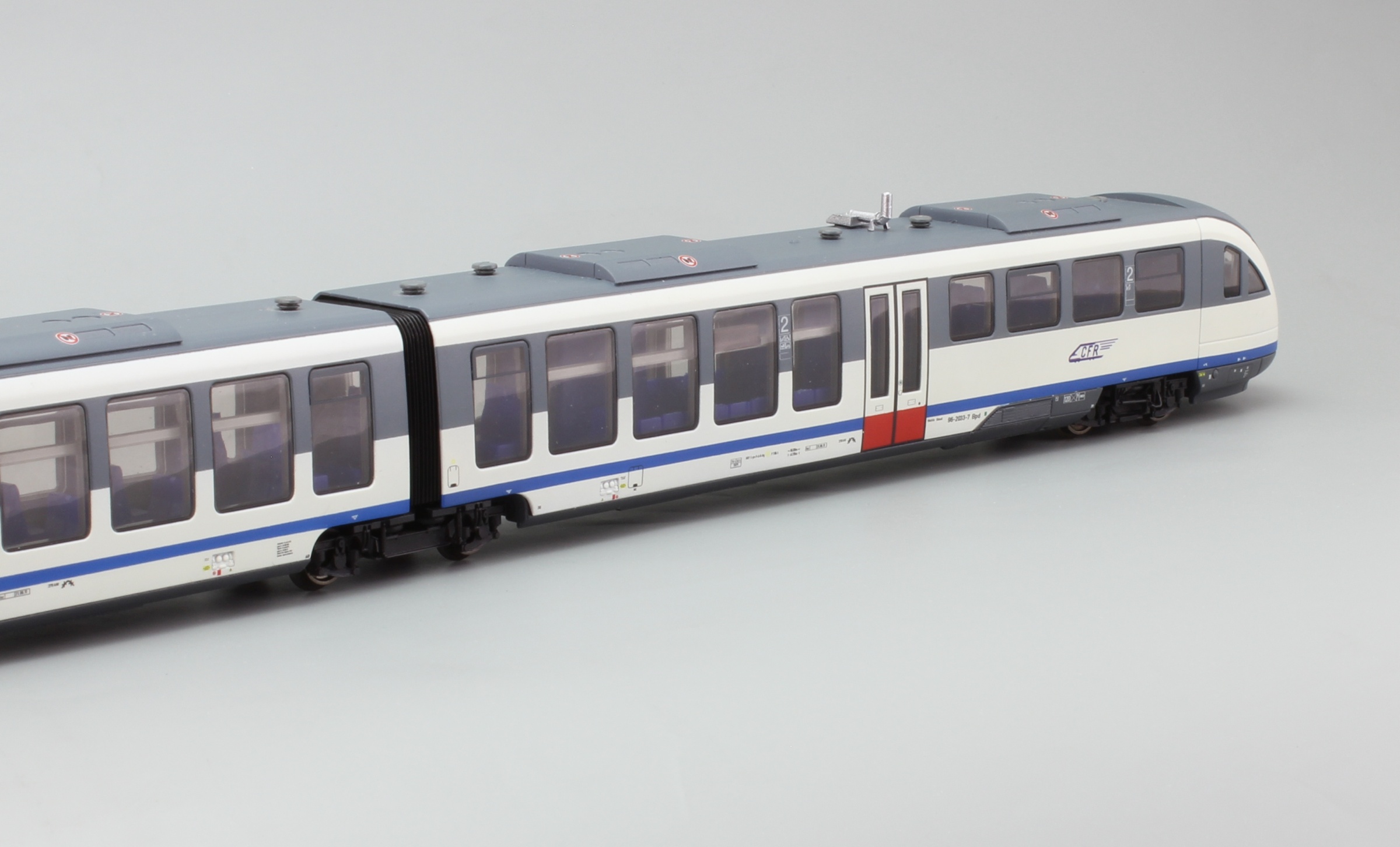 CFR "Desiro" diesel railcar, series 96, Piko, H0 scale(1:87)
