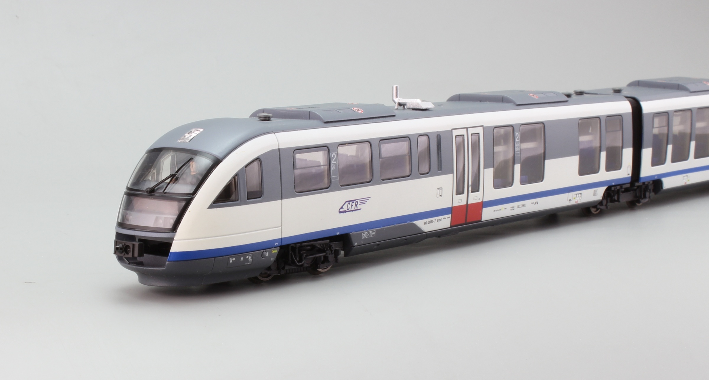 CFR "Desiro" diesel railcar, series 96, Piko, H0 scale(1:87)