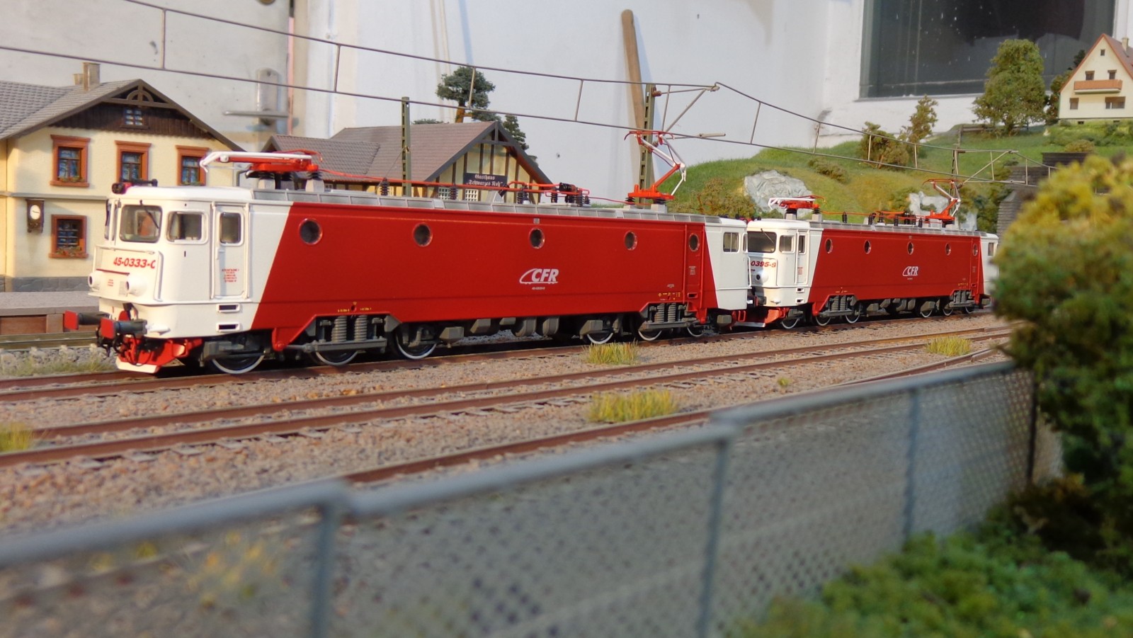 Locomotiva electrica 060 EA CFR