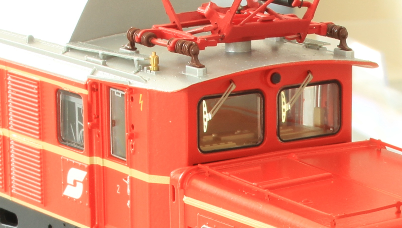 Locomotiva electrica seria 1020 cu tren Orient Express, Roco, scara H0 ...