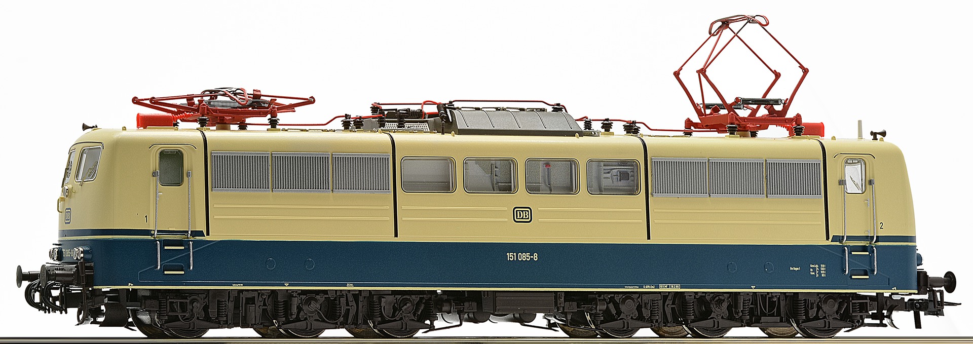 Electric locomotive BR 151, DB, Roco, H0 scale (1:87)