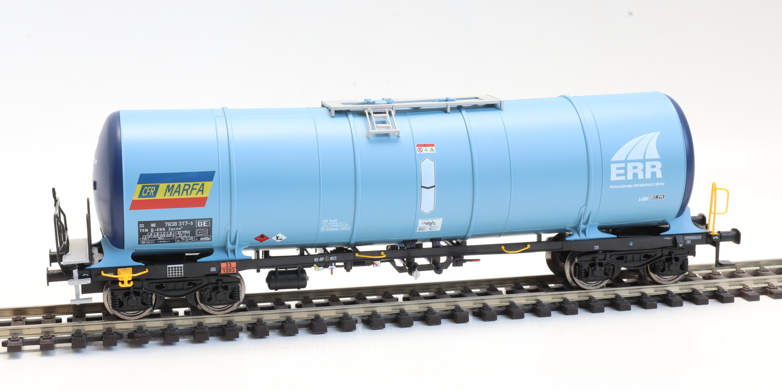 Vagon cisterna, CFR Marfa, Igra Models, scara H0 (1:87)