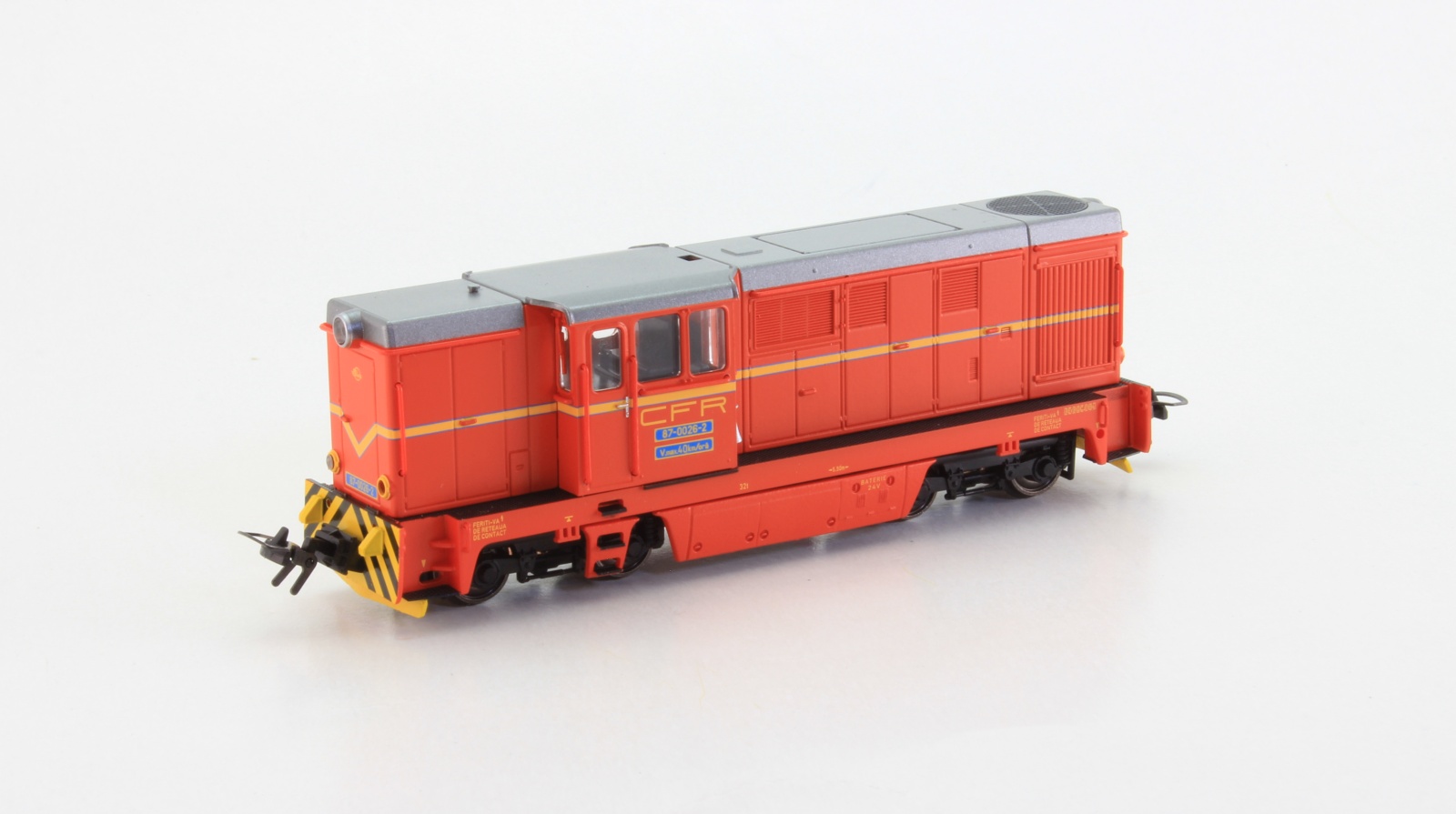 CFR class 87, diesel hydraulic locomotive, Bemo Locomotive, H0e Scale ...