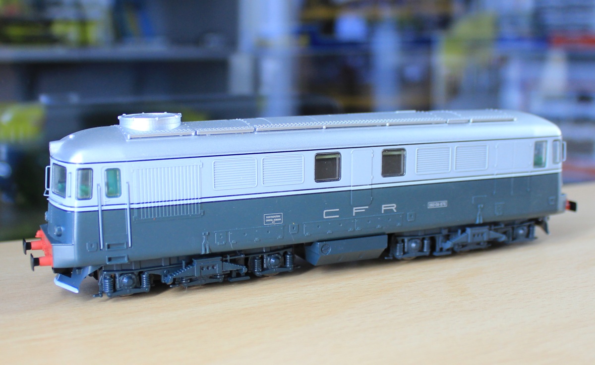 Locomotiva diesel 060 DA, CFR, MTB, Scara H0 (1:87)